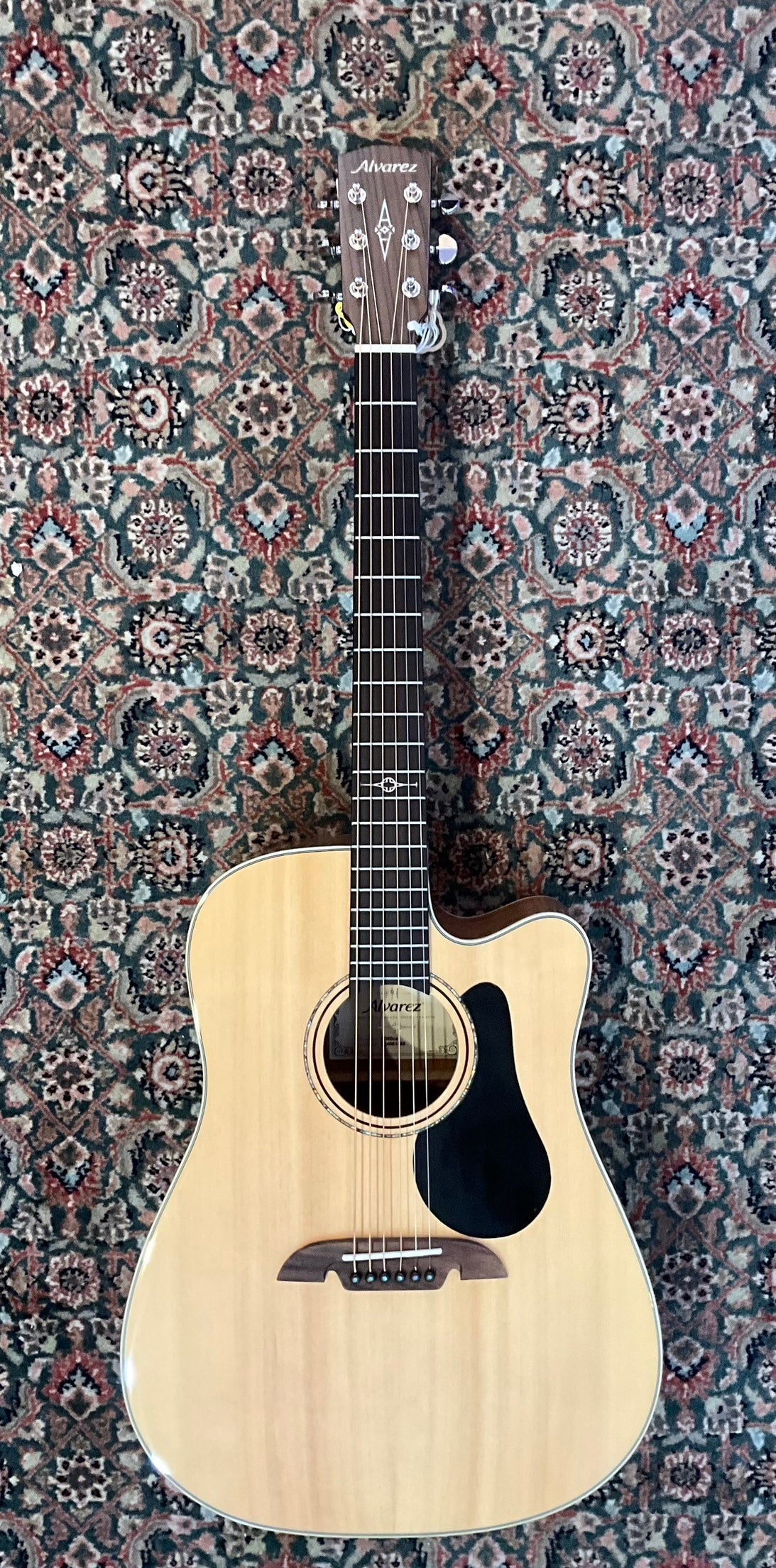 Alvarez AD60ce Artist – Galveston Guitar Lounge
