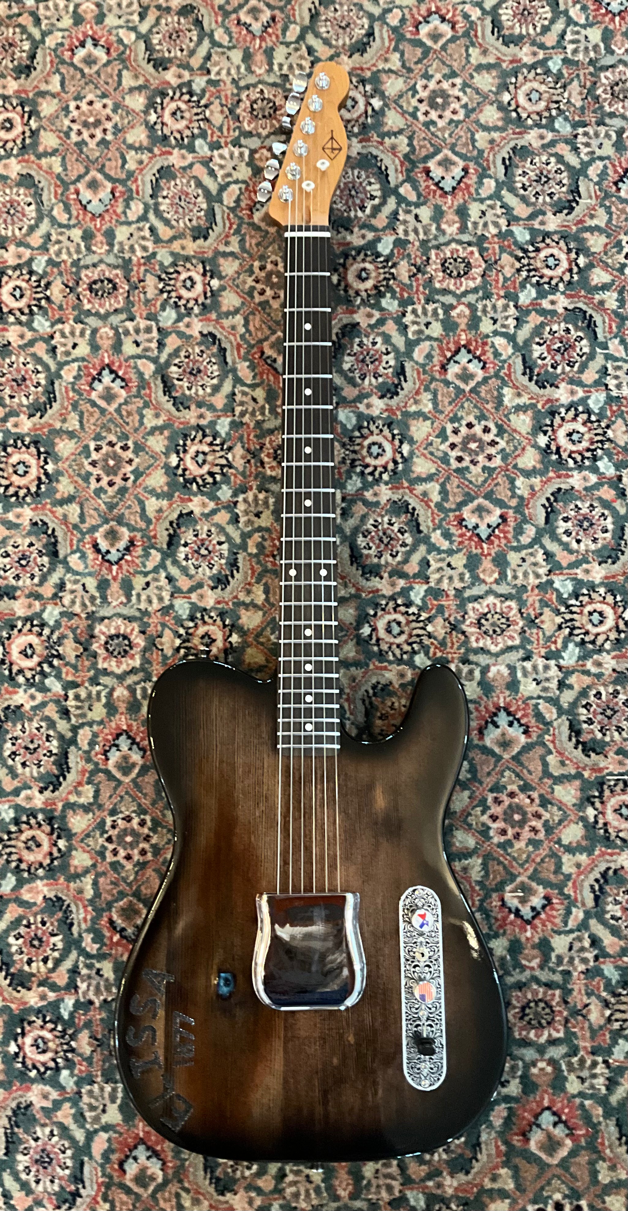 Elissa Guitar – Galveston Guitar Lounge